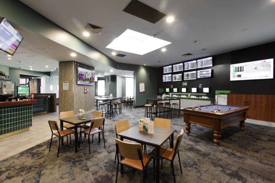 Cross Keys Hotel - Home